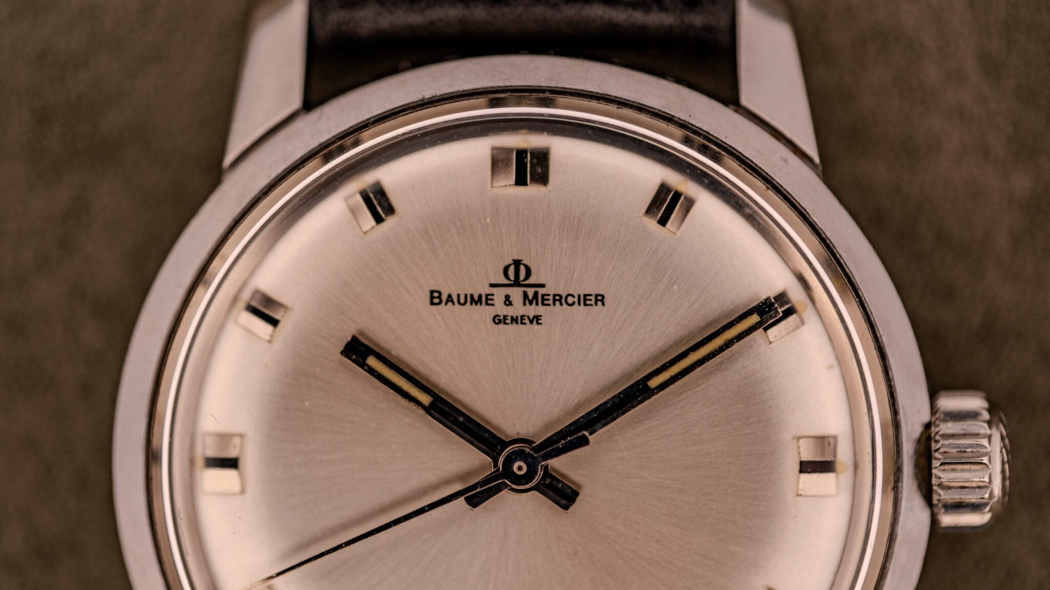 Vintage Watch Identification: How To Date And Value Any Watch (2026)