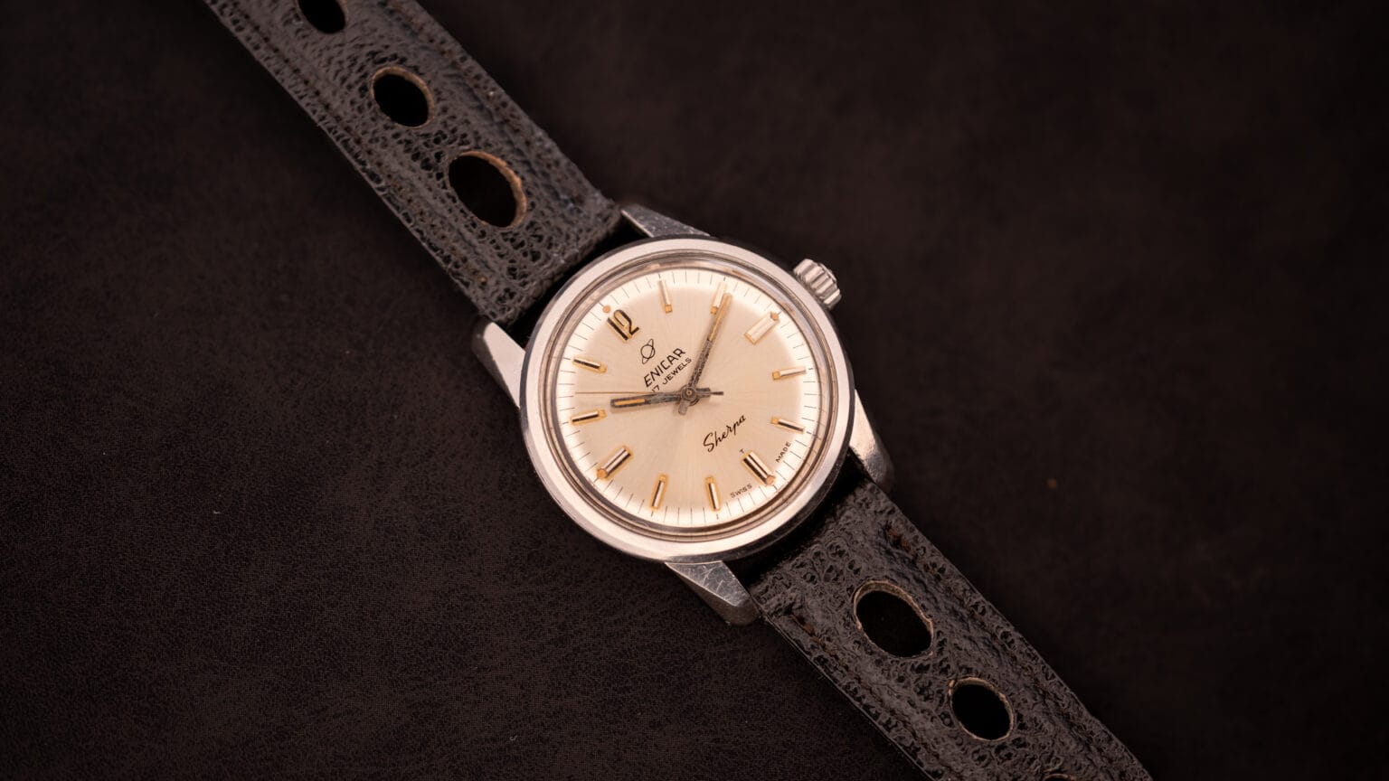Vintage Watch Identification: How To Date And Value Any Watch (2026)